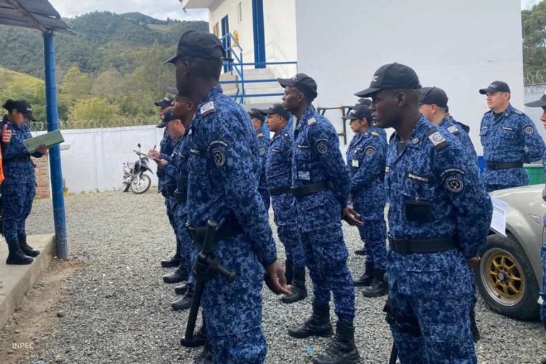 Esta es la tabla salarial de los empleados públicos del INPEC y la ...